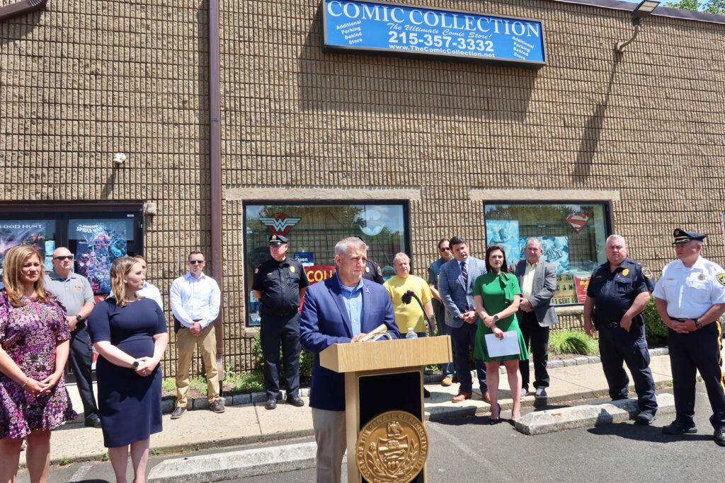 Farry, Tomlinson and Hogan Discuss the Importance of DNA Technology in ...