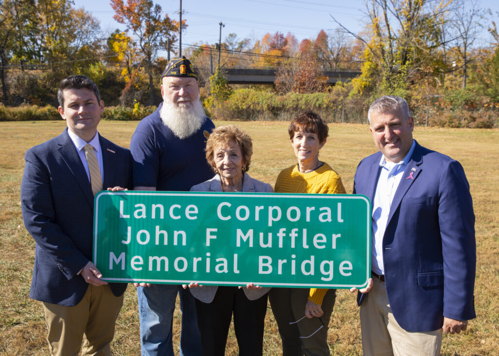 Farry: Route 413 Bridge over U.S. Route 1 in Middletown Township ...